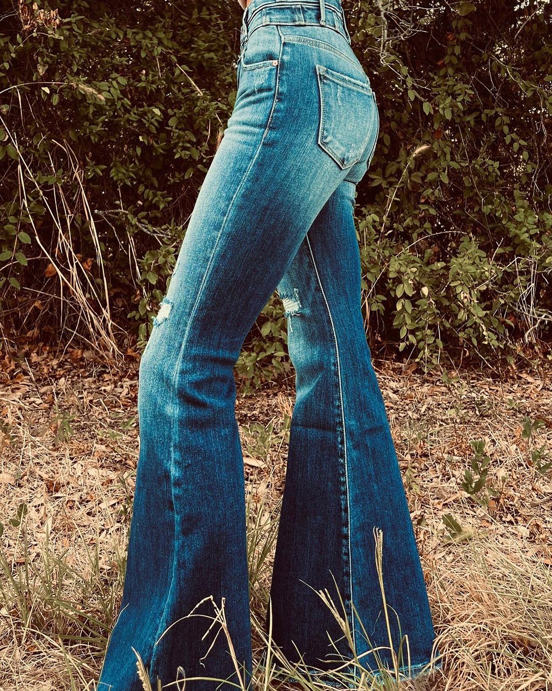 Vintage Washed Ripped Flared Jeans – Tilame